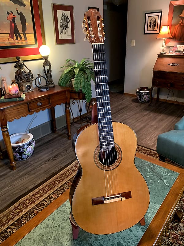 2001 Richard Howell - Classical Guitar | Reverb Australia