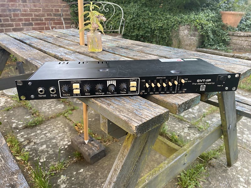 Ampeg SVT-IIP Bass Preamp 1994 black | Reverb UK