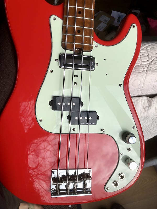 Precision bass pick up - Sire Marcus Miller P5 split, | Reverb UK