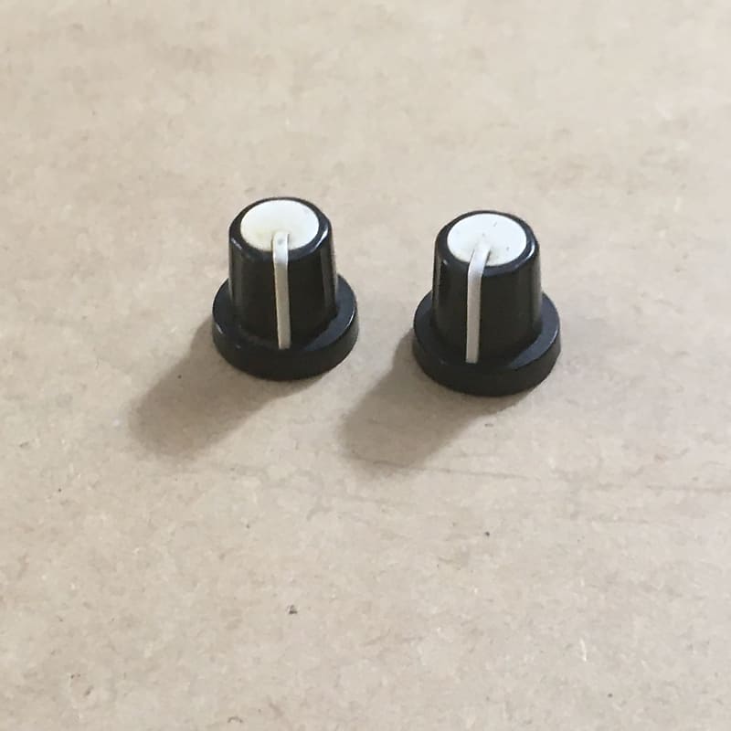 Two Vintage Fender Amp Knobs 1980s? Black Electric Guitar | Reverb