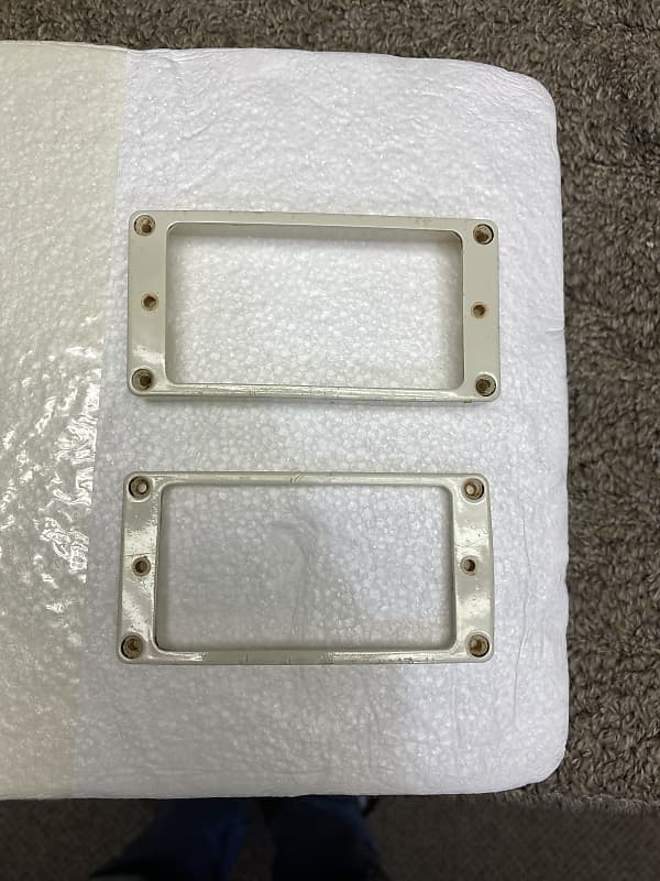 Wizz Pickup rings - Bone | Reverb