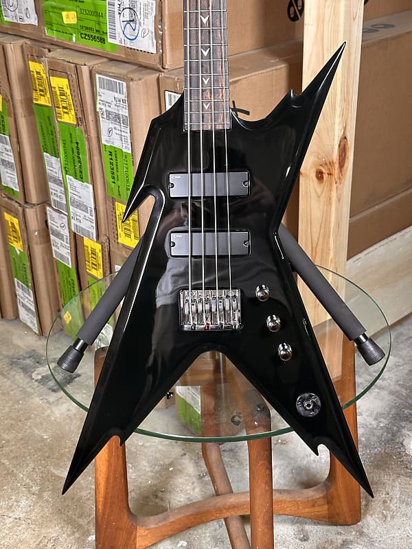 Dean Dime Razorback Bass - Classic Black #41648 | Reverb