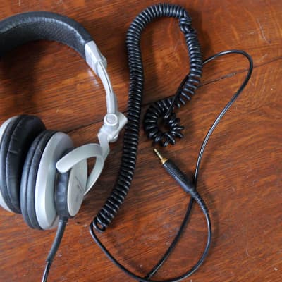 Sony MDR V700 Headphones - Rare DJ Classic | Reverb