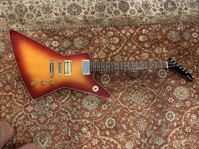 Greco EX800HR Explorer 1978 - Sunburst | Reverb