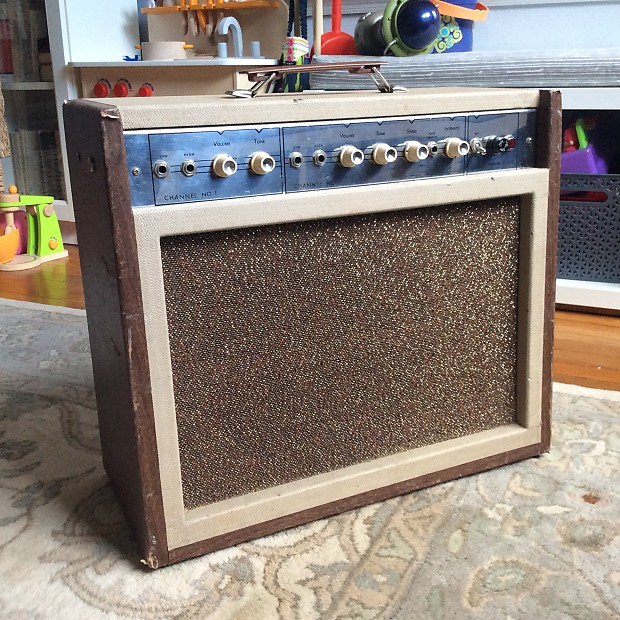 Vintage 1960s Montgomery Ward (Valco) amp model 62 9033 like | Reverb