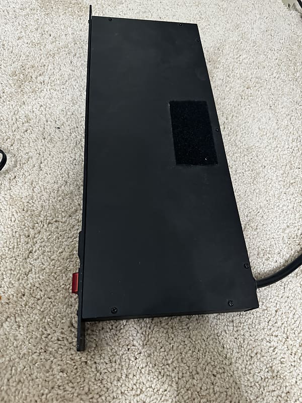 Furman M-8 power conditioner | Reverb