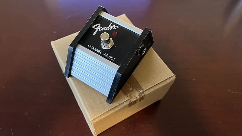 Fender Single button foot switch Black | Reverb
