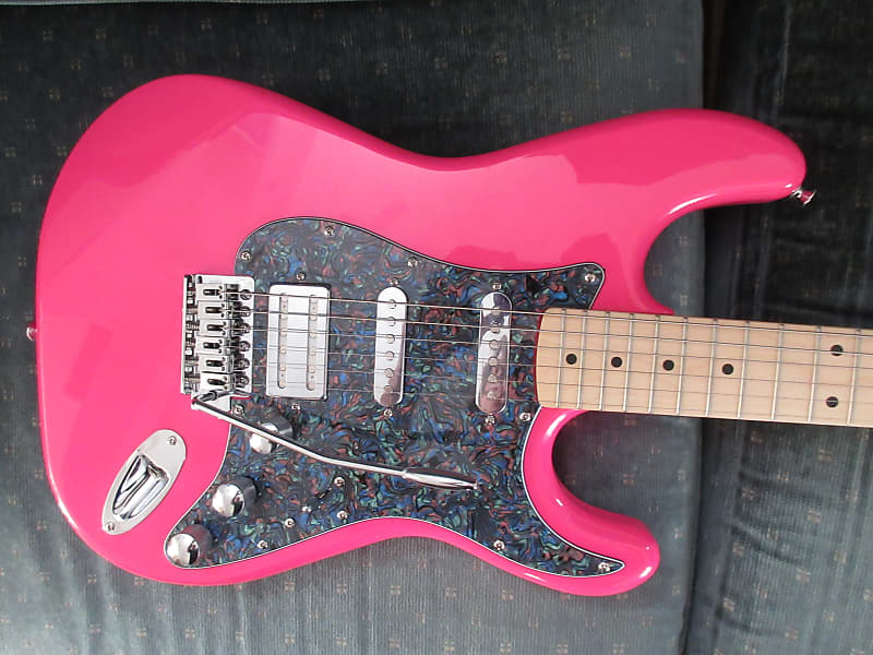 ~Cashified~ Kramer Stratocaster-Style Pink Rock 'n' Roller | Reverb