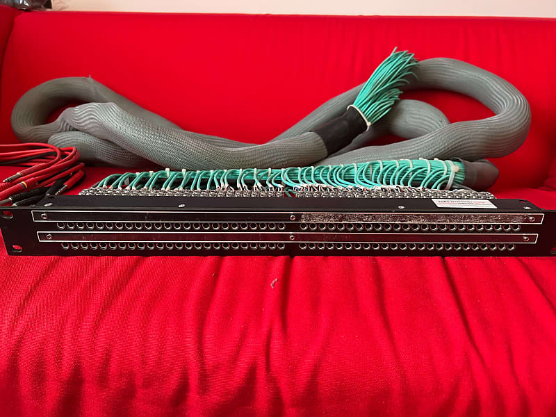 Patch Bays Patch 96 (2x48) Bantam/TT Black + cables | Reverb