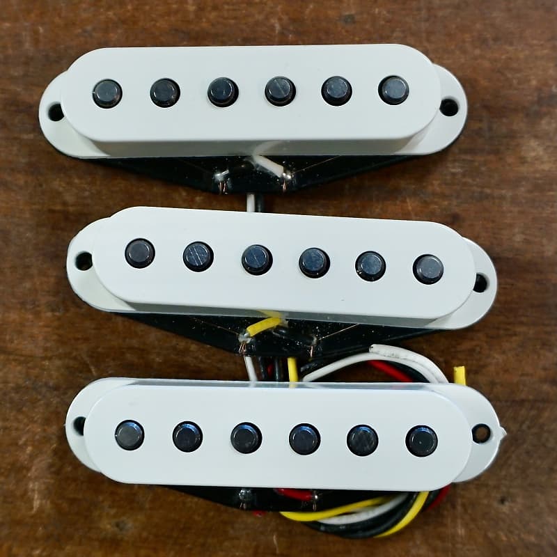 Fender Player Stratocaster Pickups | Reverb