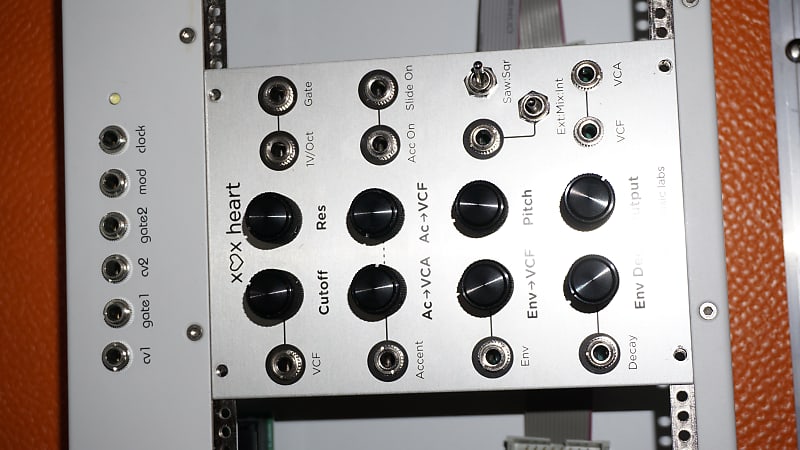 Grayscale x0x Heart | Reverb