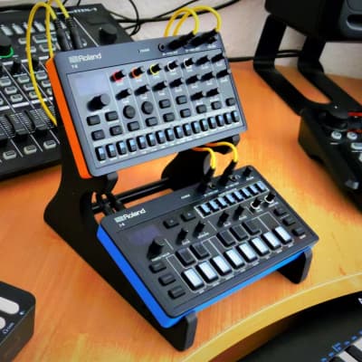 UNIWAVE Roland Aira Compact S1 J6 E4 T8 VALCHROMAT Dual | Reverb