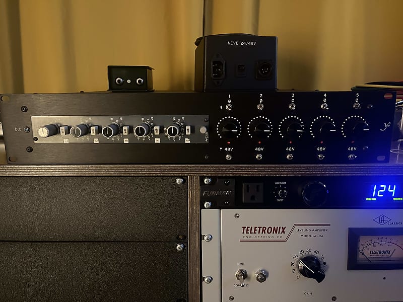 Video! Neve 33130 5 Channel Microphone Preamp 1970s | Reverb