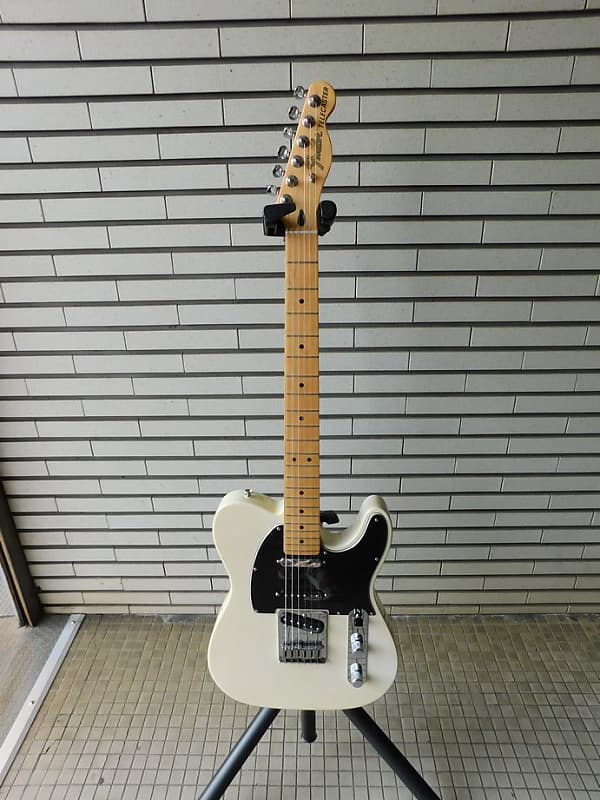 Fender Deluxe Nashville Telecaster with Maple Fretboard | Reverb