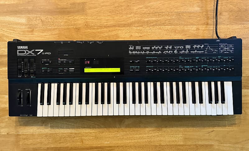 YAMAHA DX7 II-FD Digital Programmable Algorithm Synthesizer - | Reverb