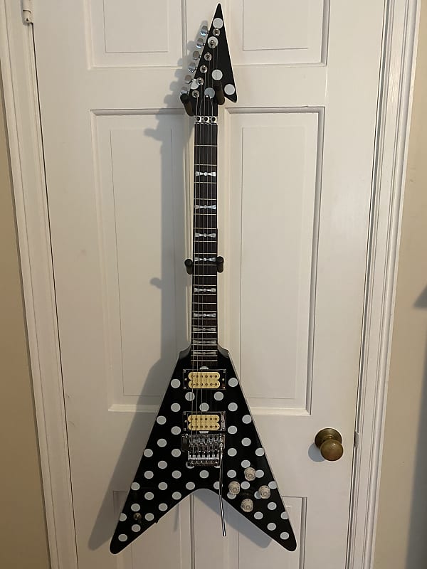 Randy Rhoads Replica Flying V 2021-present - Black with White | Reverb
