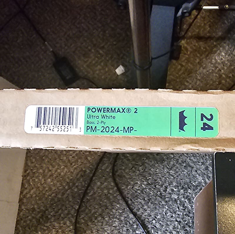 Remo Power Max 2 PM-2024-MP- 2010-2020 - Ultra White 24" | Reverb