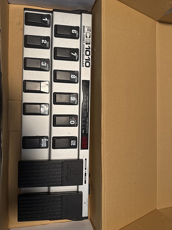 Behringer FCB1010 MIDI Foot Controller 2010s - Standard | Reverb