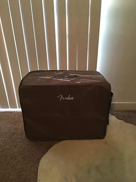 Fender Acoustic pro 200 watts 2016 Wood grain/brown grill | Reverb