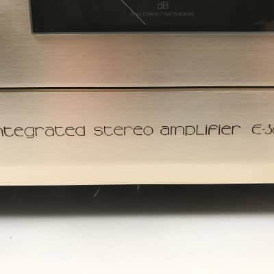 Accuphase E-305 Integrated Stereo Amplifier | Reverb