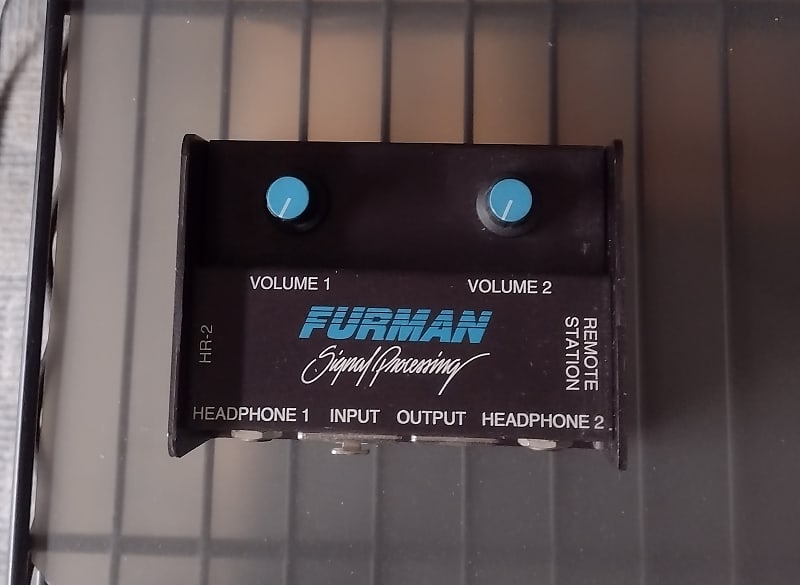 Furman HR-2 (2)Headphone cue box, balanced(stereo) Good | Reverb