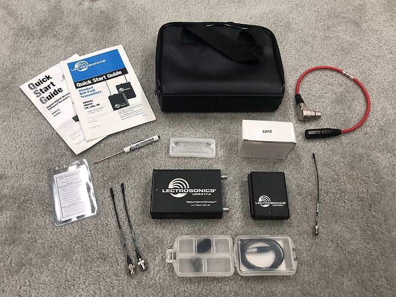 Lectrosonics UCR411A/UM400A wireless mic kit w/M152 lav mic, | Reverb