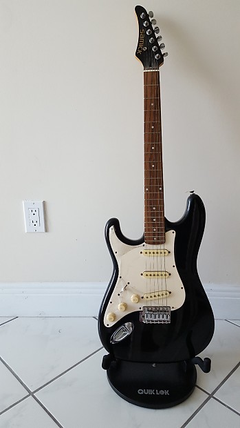 Samick (LS-11/DLH/BK) Left Hand Electric Guitar | Reverb