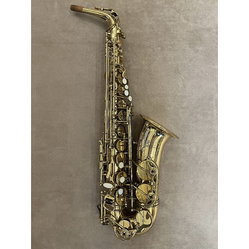 First Sax Basic Gold Lacquered Alto Saxophone Reverb Canada 