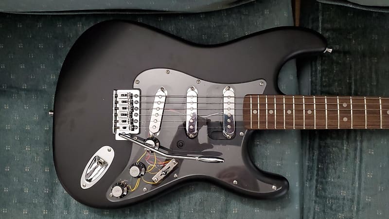 ~Cashified~ Squier by Fender Stratocaster w/Clear | Reverb