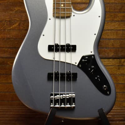 2020 Fender Player Jazz Bass, Silver | Reverb