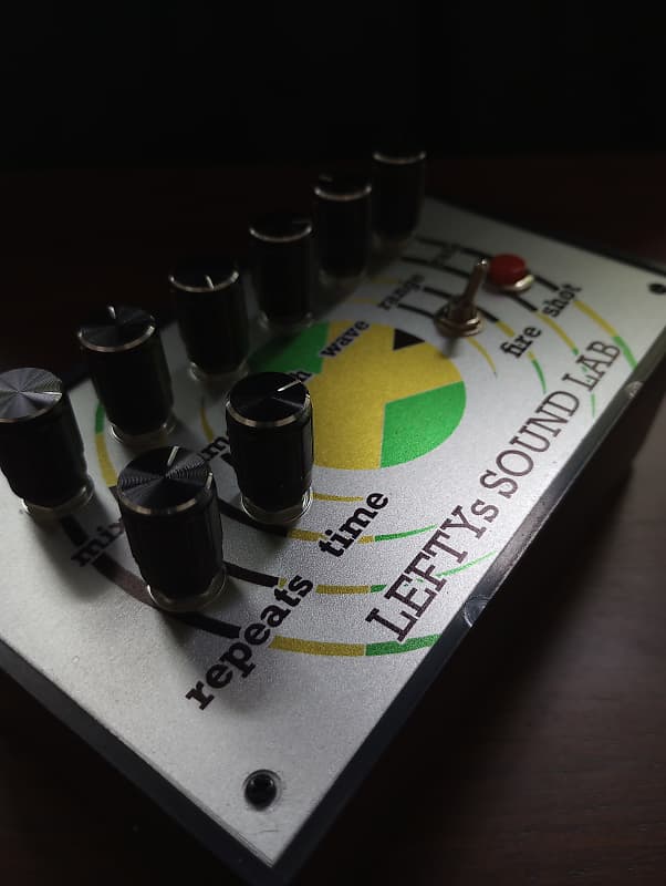 Lefty's Sound Lab Dub Siren | Reverb