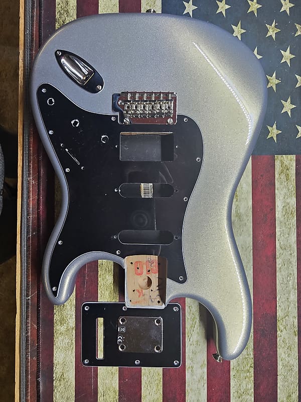 Fender Player stratocaster - Inca silver | Reverb