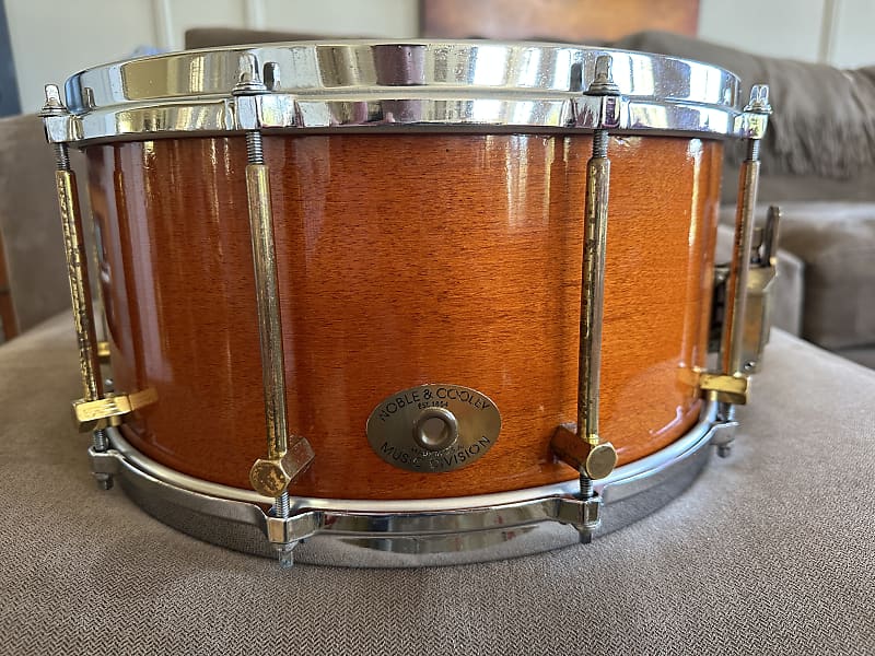 Noble&Cooley Solid Shell Maple Snare 1989 - Honey Amber | Reverb