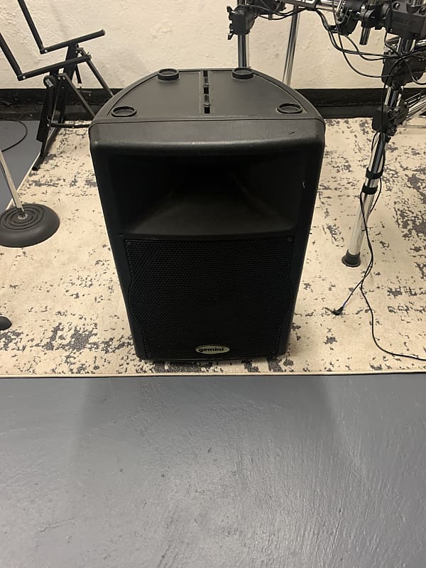 Gemini GX450 15 2 Way Molded Powered Speaker N/A - Blak | Reverb