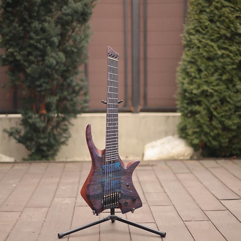 Valravn Munnin 7 string Headless 2022 - Cosmo Purple | Reverb