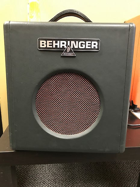 Behringer Thunderbird BX108 | Reverb