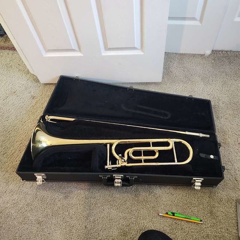 King 3BF Legend Series F-Attachment 2010s Yellow Brass | Reverb Canada