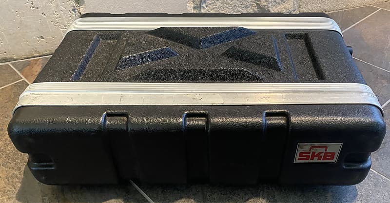 SKB 2 Space Gear Rack - Black | Reverb