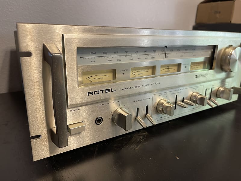 Rotel RT-1024 rare "Holy Grail" of AM/FM Tuners, in Excellent | Reverb