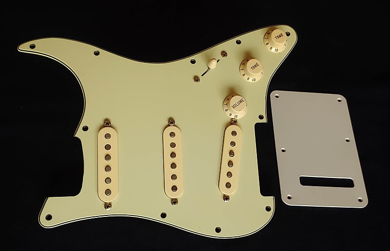 Loaded Fender pickguard Custom '69 Stratocaster Custom Shop | Reverb