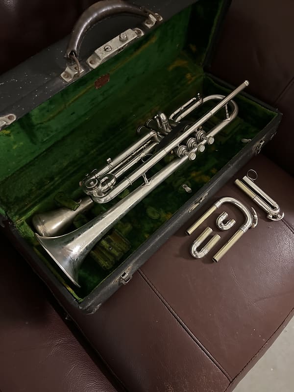 Conn 22B Bb and A Trumpet (1923) SN 190271 (silver plated) | Reverb