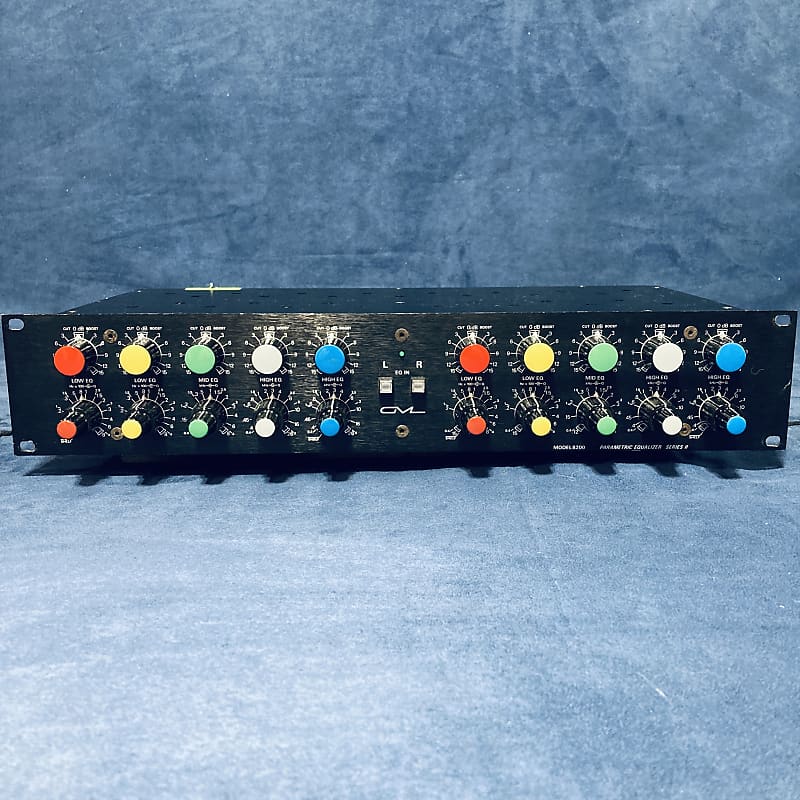 GML Model 8200 Two-Channel 5-Band Parametric Equalizer • | Reverb