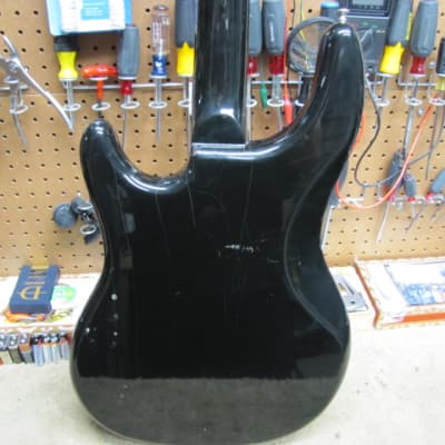 Guild SB 202 1982 - Black | Reverb