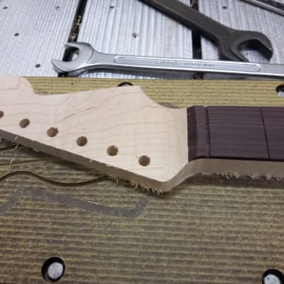 Hand made Pre CBS 64 Stratocaster neck clay dots | Reverb France