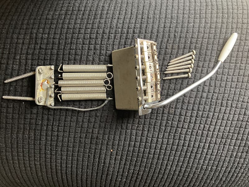 Vintage Fender USA Pre-cbs 1963-1964 Stratocaster COMPLETE | Reverb