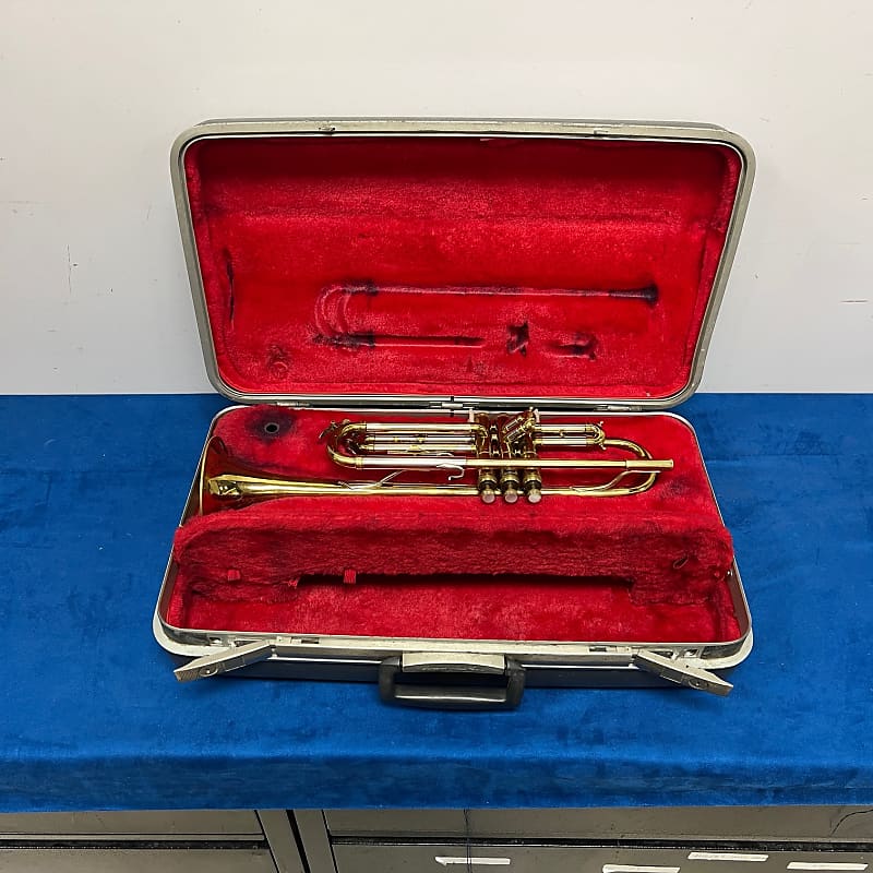 Vintage The Martin Indiana TU 55 Bb Trumpet with Original | Reverb