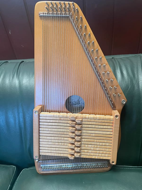 Lumbert Mountain Music 15-Chord Autoharp (2013) with Fine | Reverb