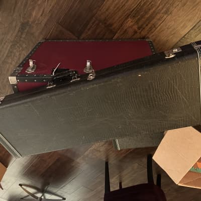 James Trussart Steel-O-Matic Dragon Strat w/ integrated Boost | Reverb