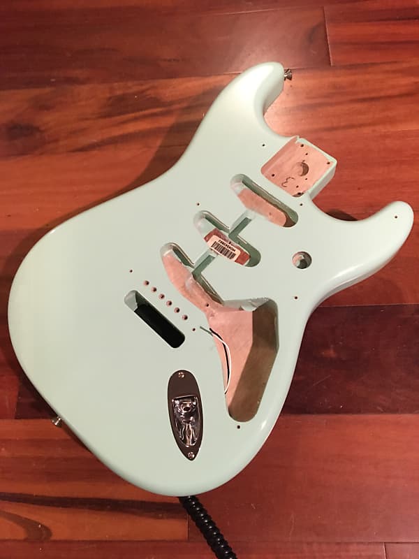 Fender Classic Vintera RI Surf Green Strat Stratocaster Alder | Reverb