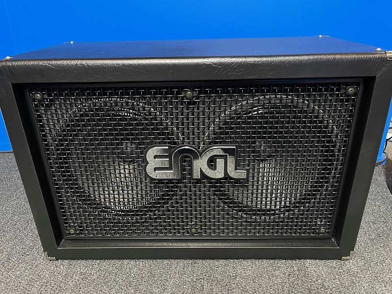 ENGL E212VHB 120W Horizontal 2x12 Cabinet, V30's, MINT | Reverb